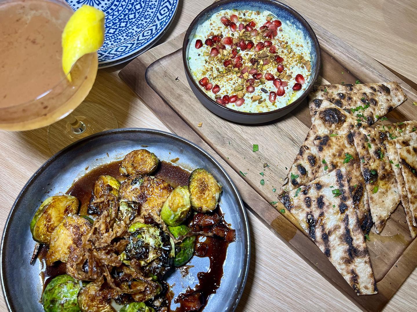 Courtyard by Santa Barbara food